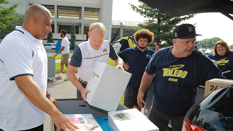 Rocket Family | UToledo News