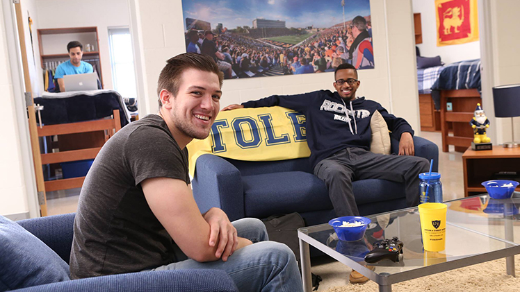Show Off Your Style in Residence Hall Room Decorating Contest | UToledo ...